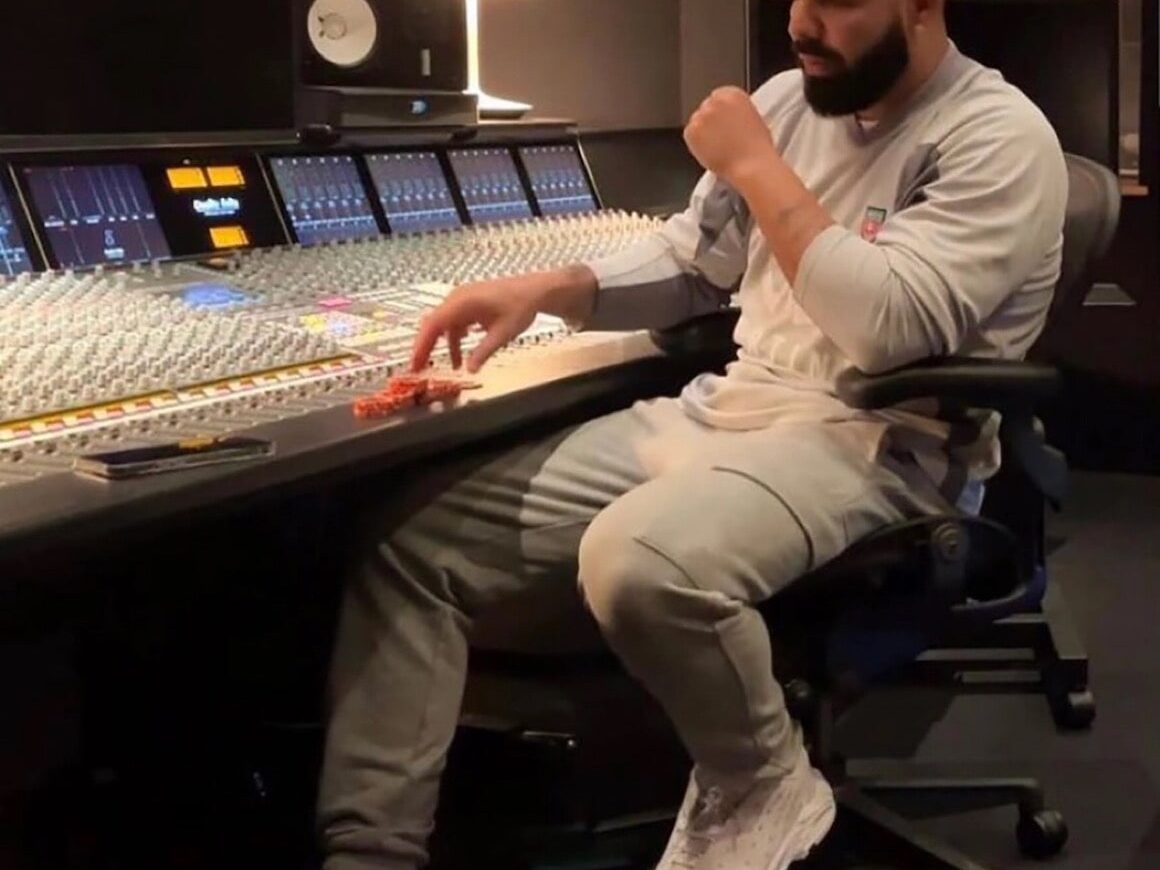 The Nike Dunk Low CNY "Firecracker" Is Dropping Next Month - KLEKT Blog